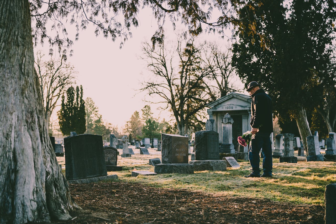 5 Reasons Why People Place Stones on Graves - Shastone